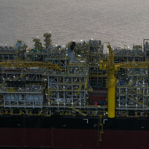 Wire Luffing Lattice Boom Cranes | PALFINGER MARINE